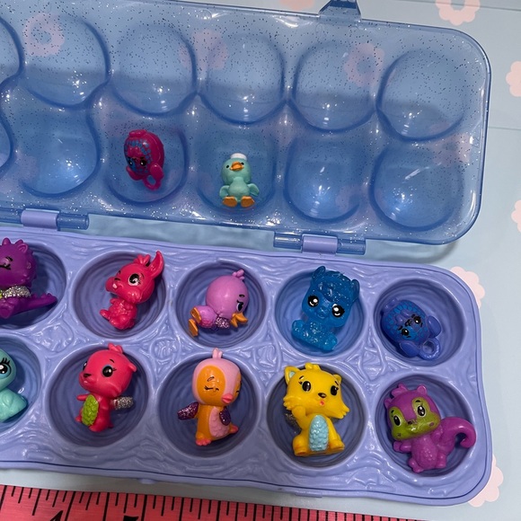 Toys | Hatchimals Colleggtibles 12 Pack Blueegg Carton Case W14 Mixed ...